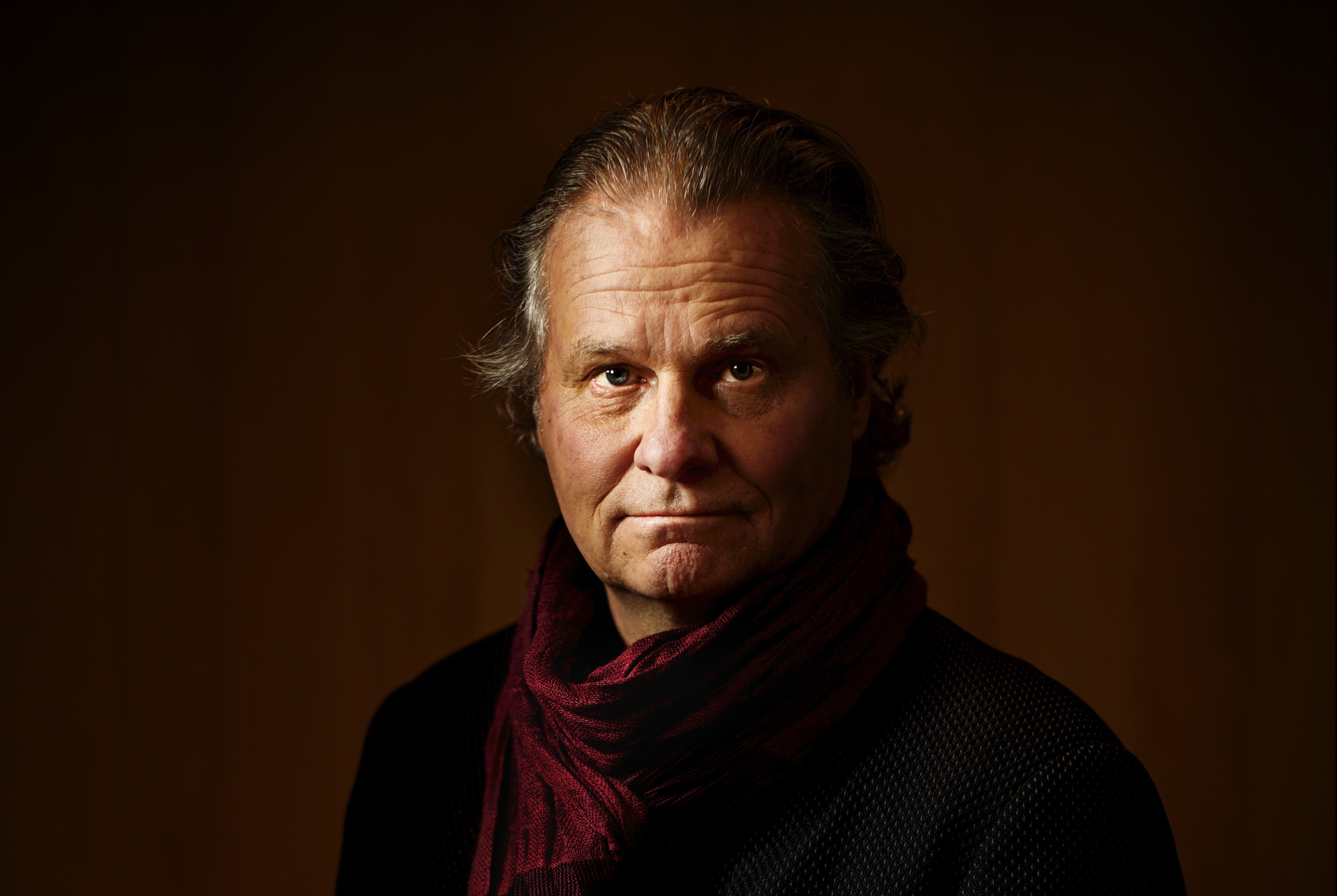 National Geographic Speaker Wade Davis | National Speakers Bureau